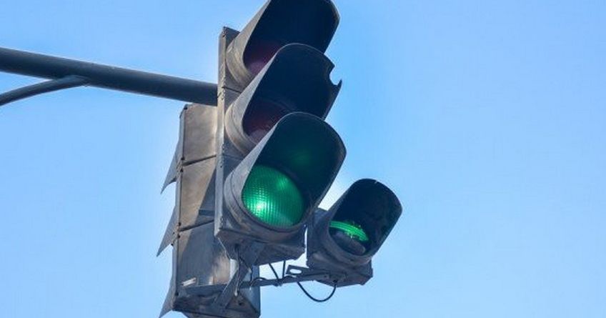 Additional traffic lights sections to be installed at problem ...