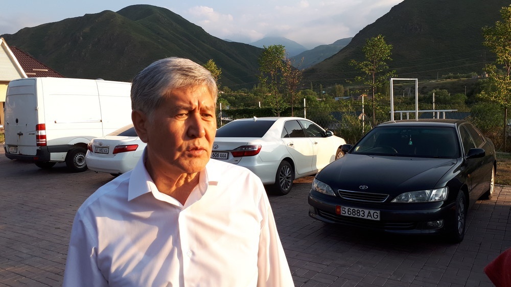 Almazbek Atambayev decides to surrender to the authorities - | 24.KG