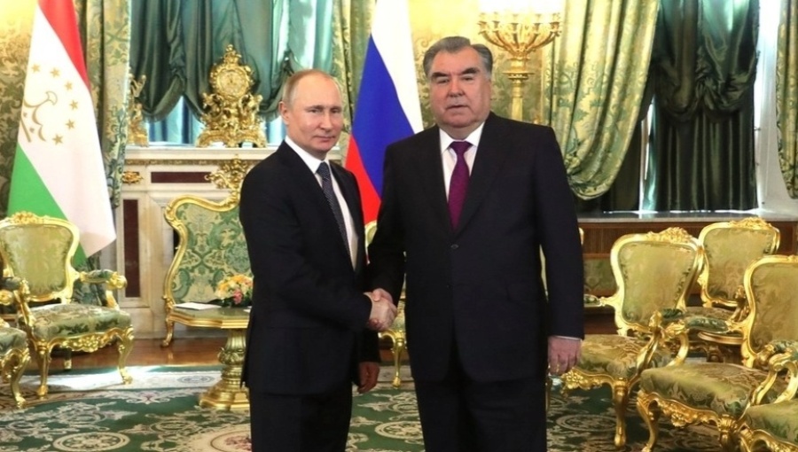 Vladimir Putin invites Emomali Rahmon to Victory Day parade in Moscow ...