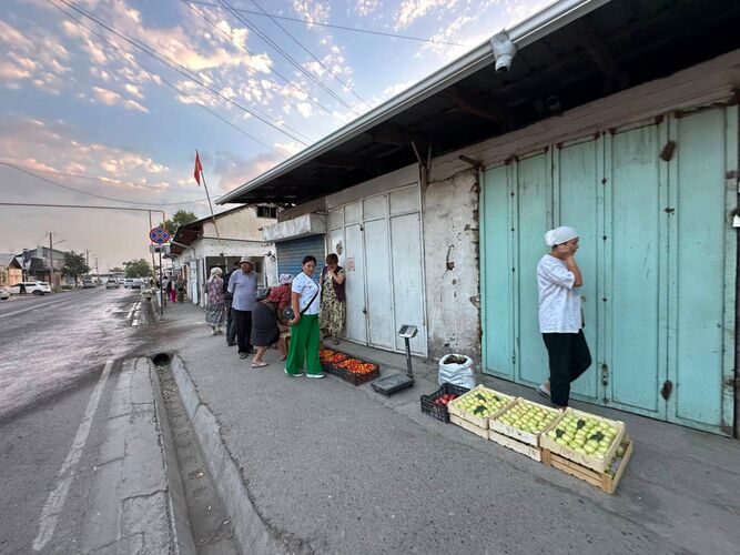 Well-known Teshik-Tash market in Osh to be moved outside the city - | 24.KG