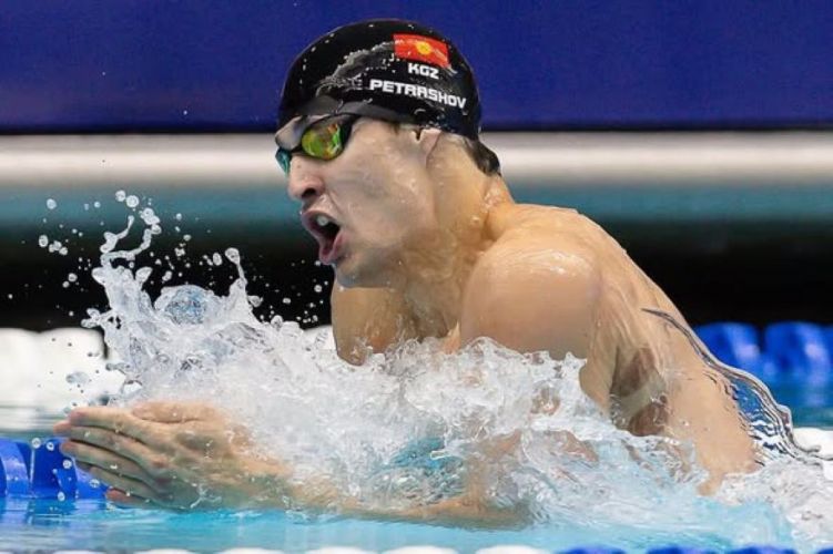 Еще одну медаль на турнире TYR Pro Series завоевал кыргызстанец Денис ...